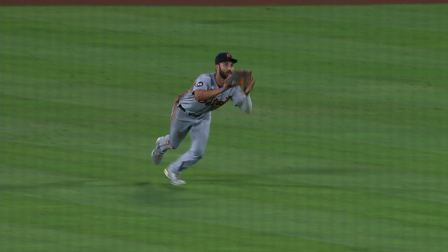 Riley Greene lays out for a beautiful diving catch | 09/05/2022 ...