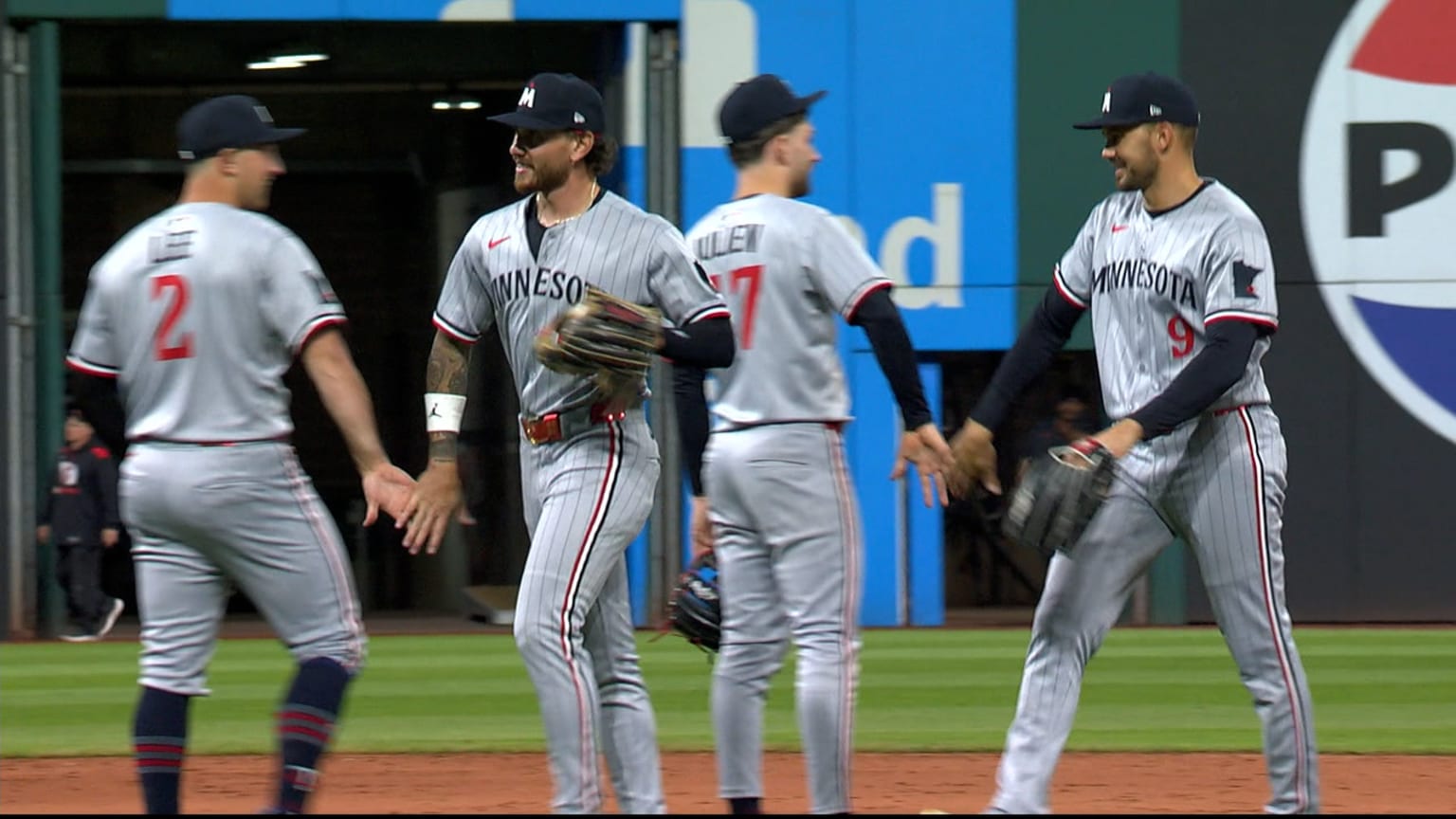 Jorge Alcala sella el juego | 28/04/2025 | Los Twins de Minnesota