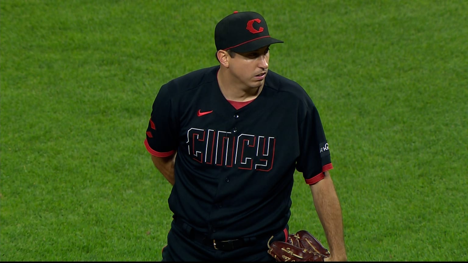Derek Law escapes a jam in the top of the 9th inning | 09/22/2023 ...