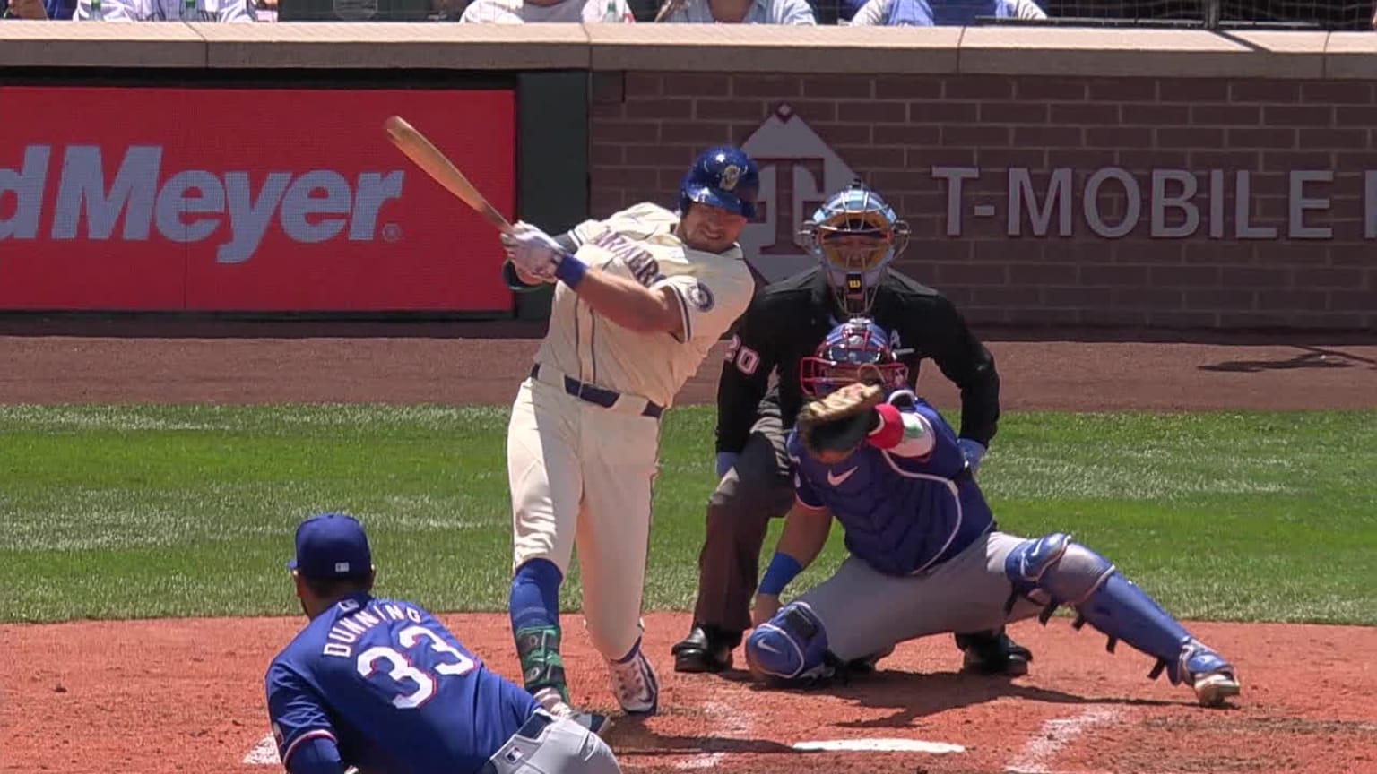 Luke Raley pega doble impulsor en la 4ta entrada | 16/06/2024 | Los ...