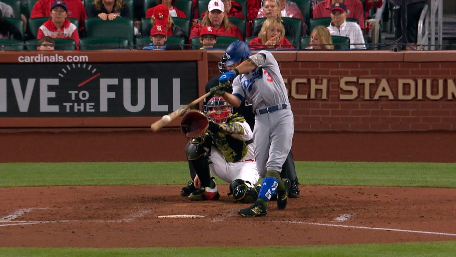 Chris Taylor hits an RBI double to open the scoring | 05/19/2023 | Los ...