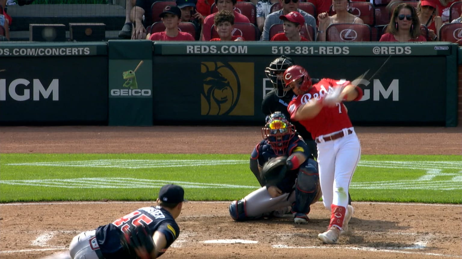 Spencer Steer slugs a two-run homer to left field | 06/24/2023 ...