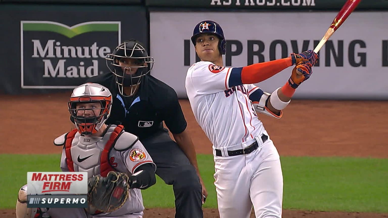 Jeremy Peña hits a game-tying double to right-center | 09/20/2023 ...