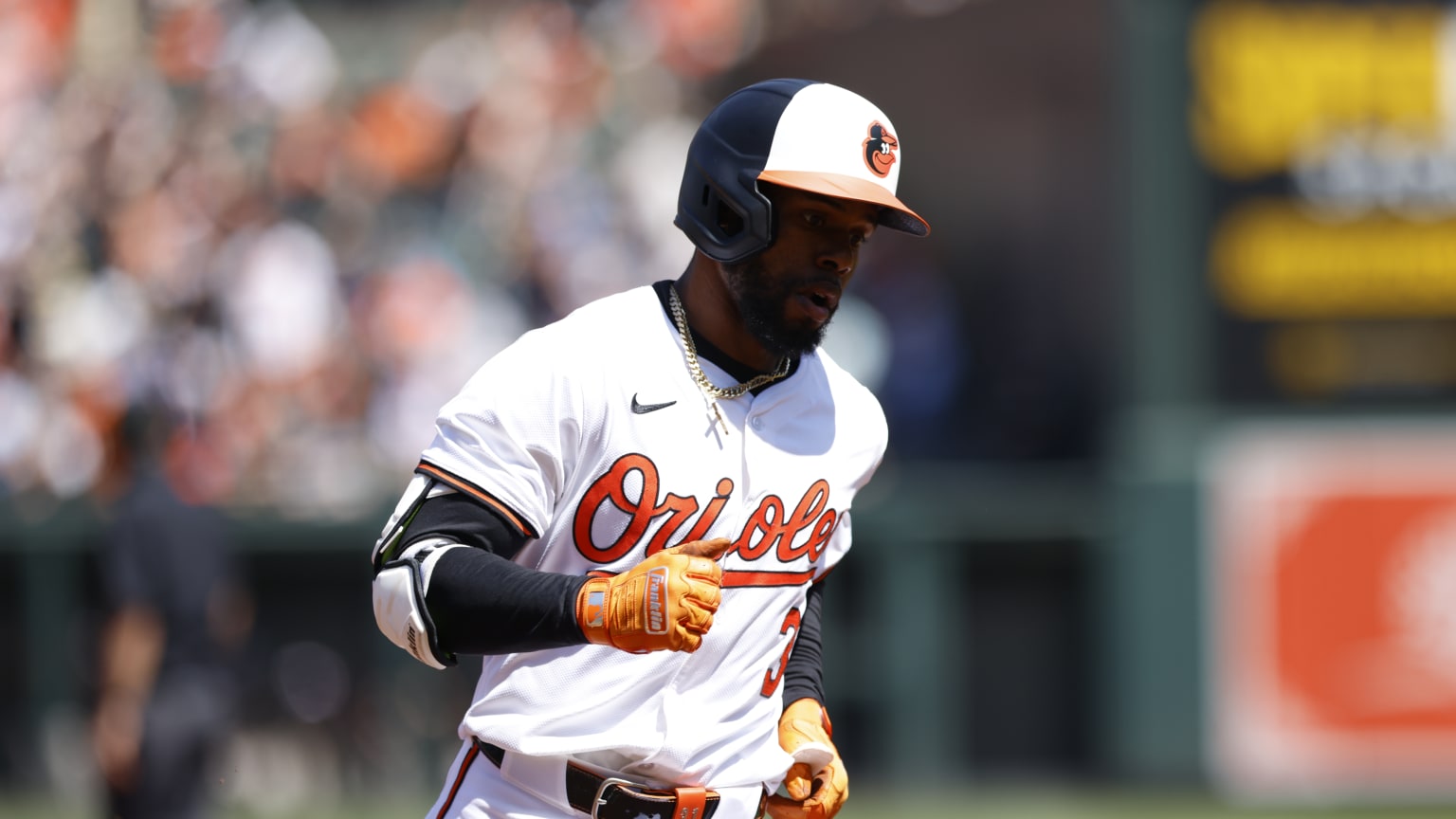 Cedric Mullins drills a solo home run to right field | 04/14/2024 | MLB.com