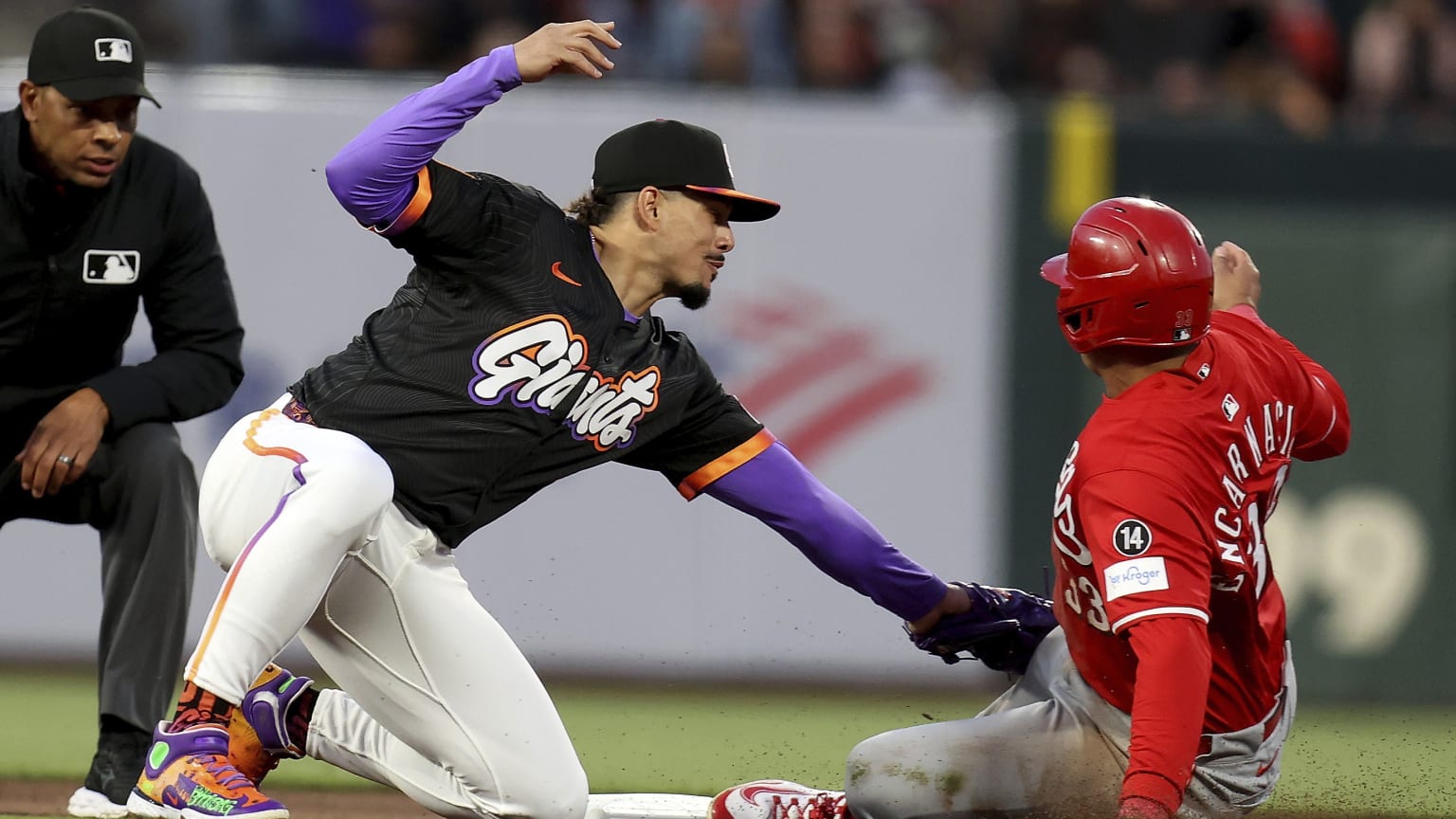 Huff catches Encarnacion-Strand stealing | 04/08/2025 | San Francisco ...