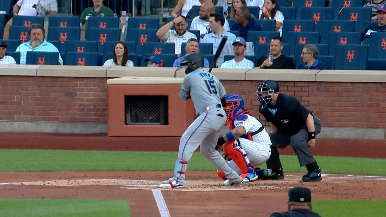 Rivera empata el juego con sencillo | 12/06/2024 | Los Marlins de Miami