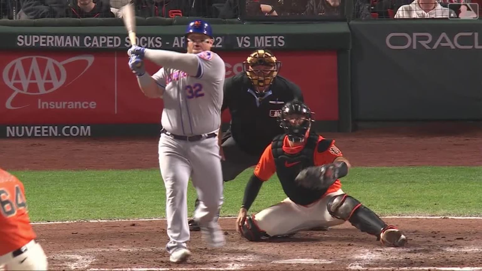 Daniel Vogelbach singles to right field, scoring one | 04/21/2023 | New ...