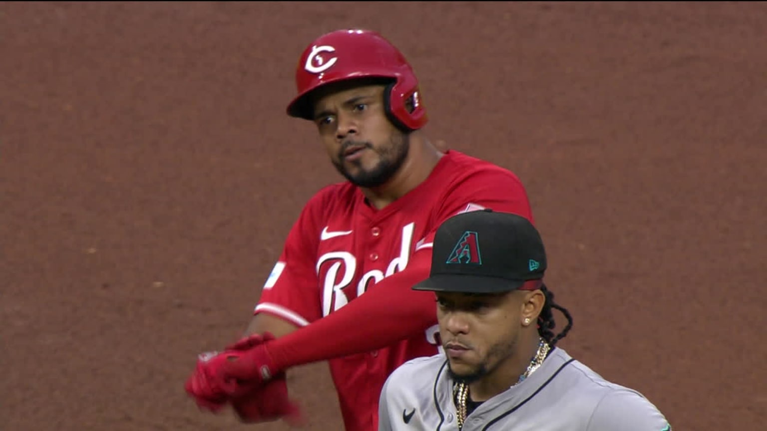 Jeimer Candelario's RBI double | 05/08/2024 | Cincinnati Reds