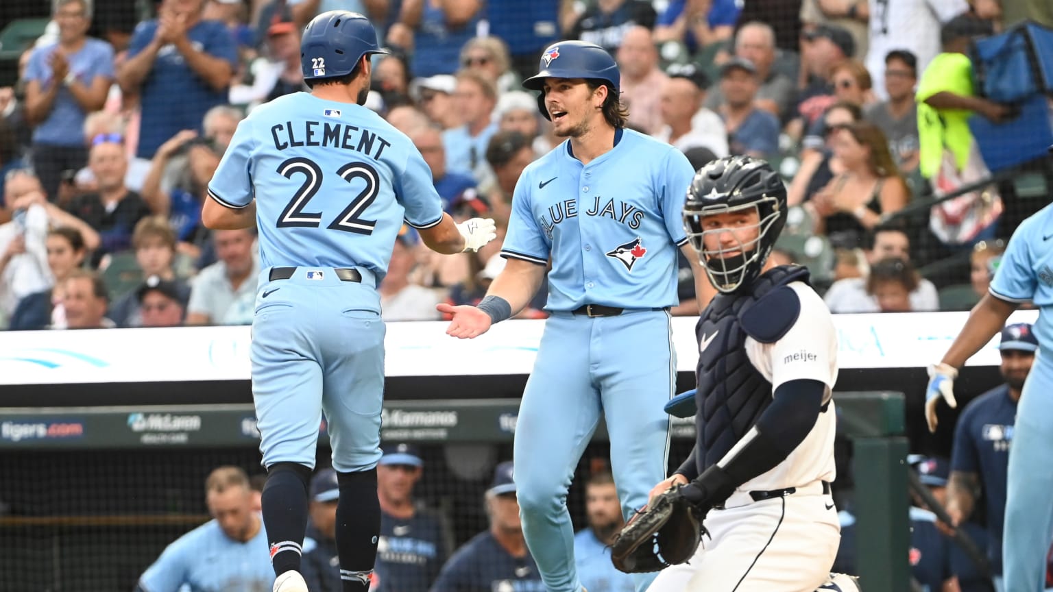 The Blue Jays go back-to-back in the 6th inning | 07/24/2025 | Toronto ...