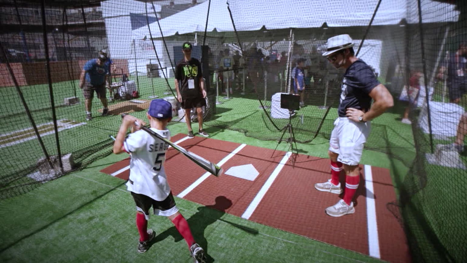 Coach Ballgame tries to match your swing | 07/20/2024 | Houston Astros