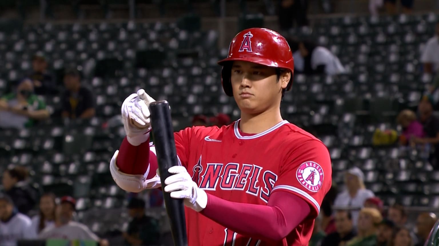 Shohei Ohtani drives in a run on a double in the 5th | 10/03/2022 | MLB.com