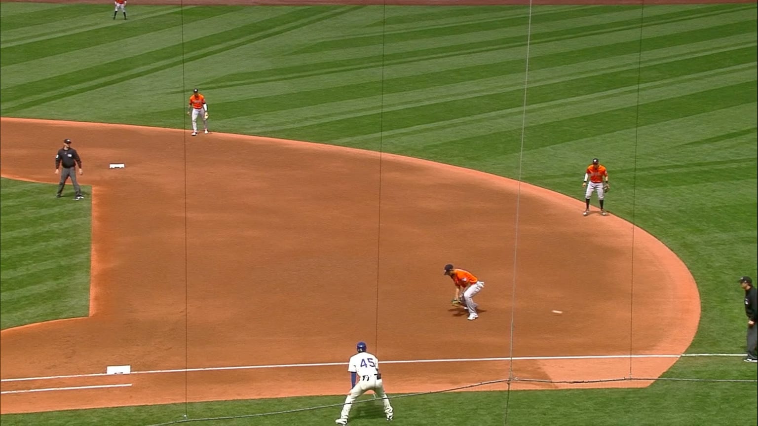 Eugenio Suárez scores on a fielding error in the 3rd | 05/07/2023 ...