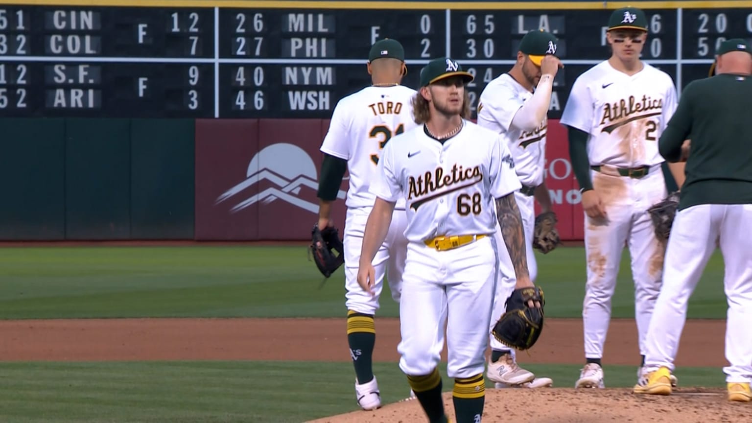 Gran salida de Estes vs. Marineros | 05/06/2024 | Los Atléticos