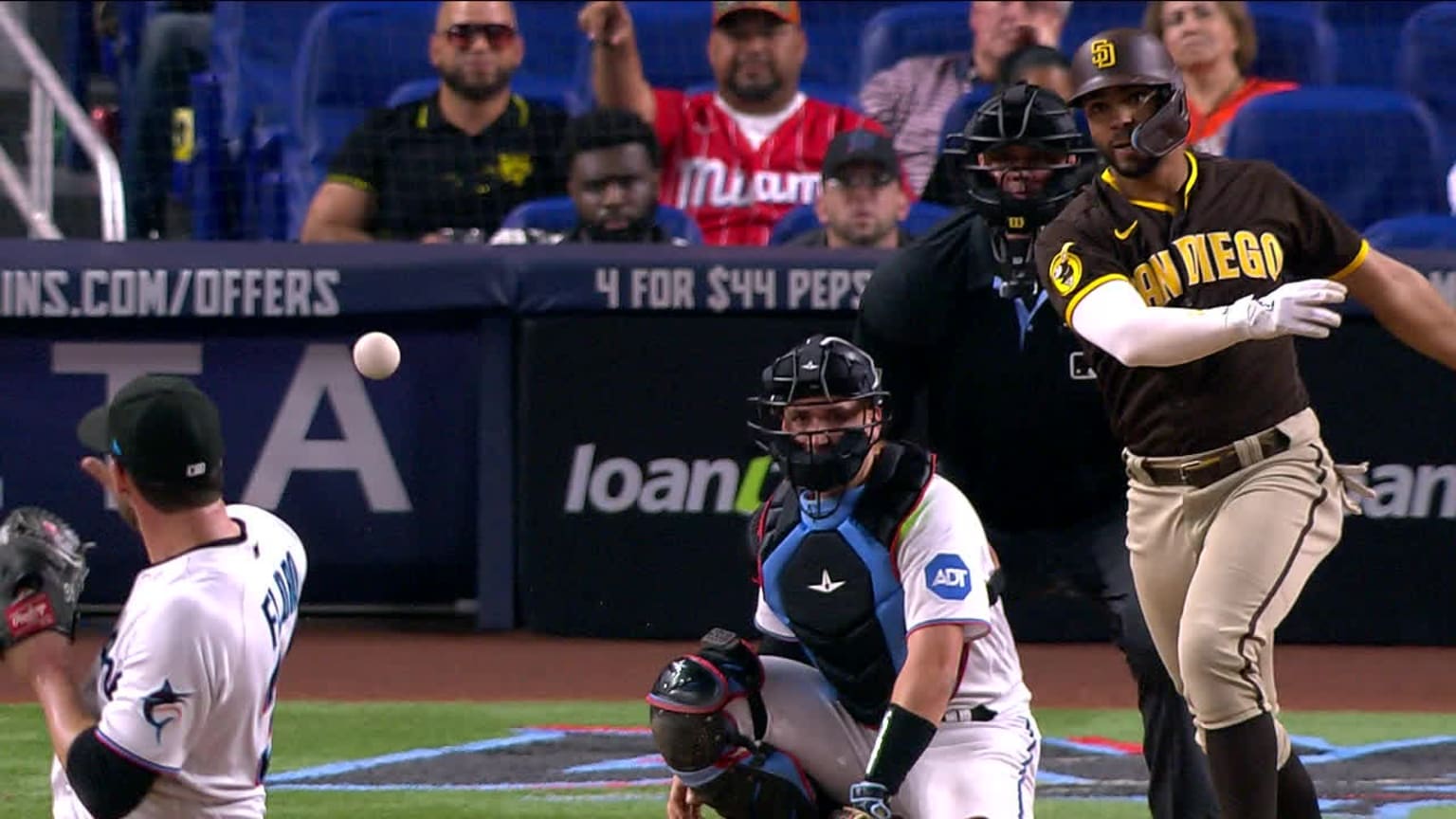 Xander Bogaerts hits a go-ahead RBI single | 05/30/2023 | San Diego Padres