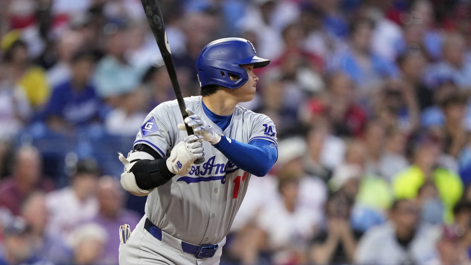 Shohei Ohtani's RBI single | 07/10/2024 | MLB.com