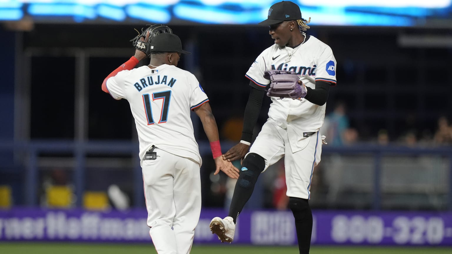 Tanner Scott seals the win | 04/16/2024 | Miami Marlins