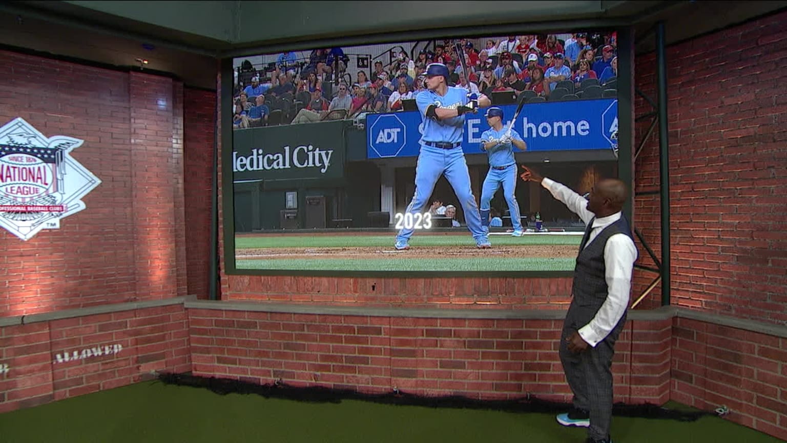 Sean and Harold break down the swing of Corey Seager | 10/04/2023 | MLB.com