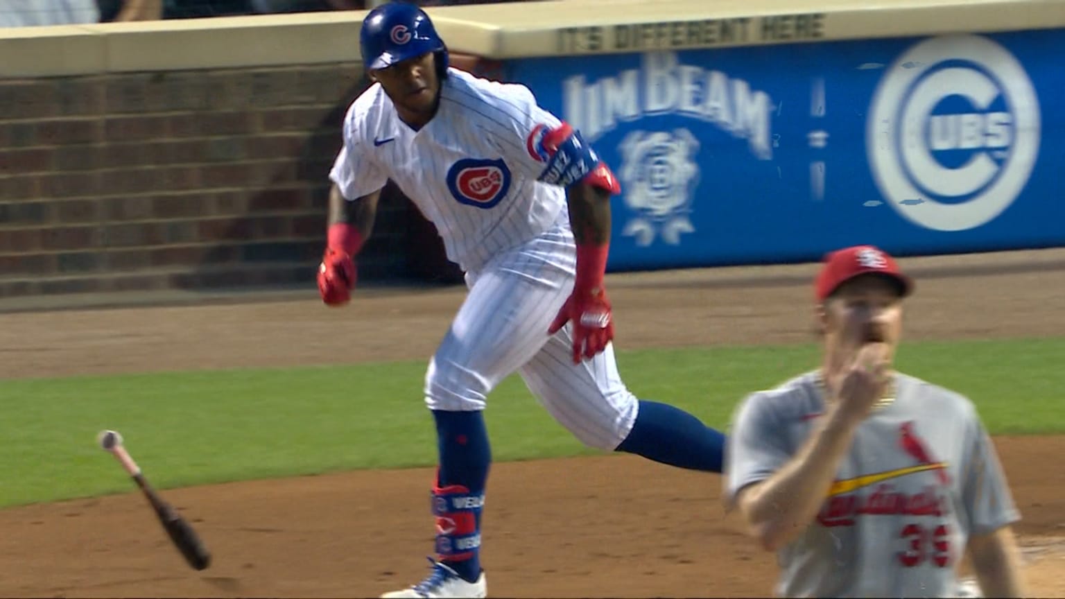 Nelson Velázquez's 5th double of year is an RBI | 08/24/2022 | Chicago Cubs