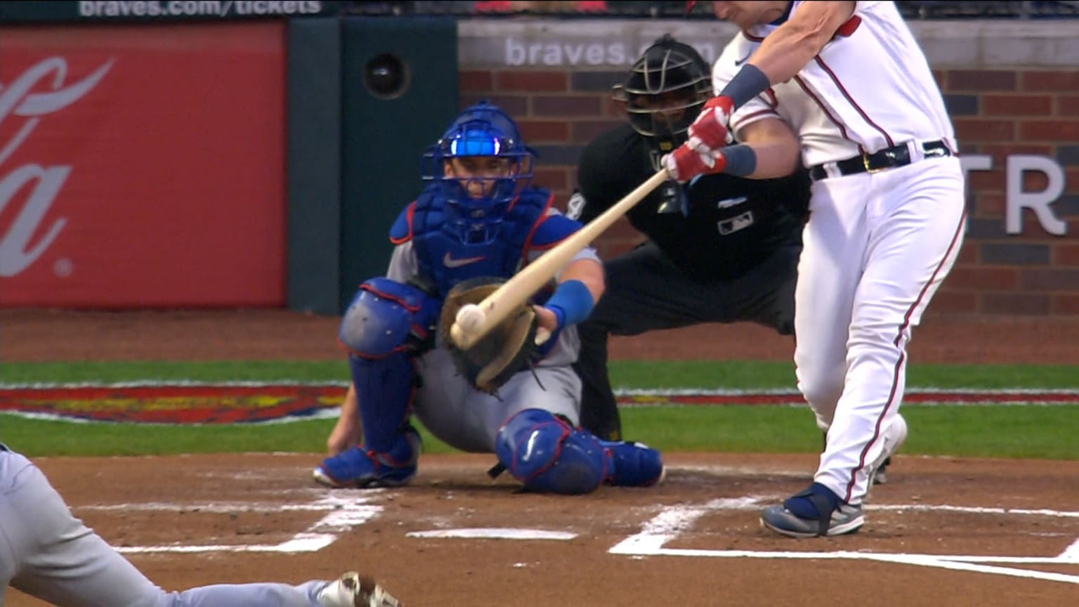 Sean Murphy lines an RBI single to center field | 05/22/2023 | Atlanta ...