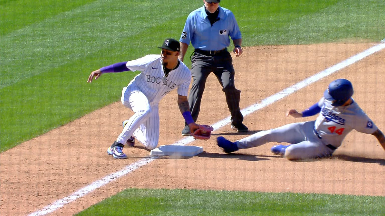 Braxton Fulford nabs Andy Pages stealing after review | 08/21/2025 ...