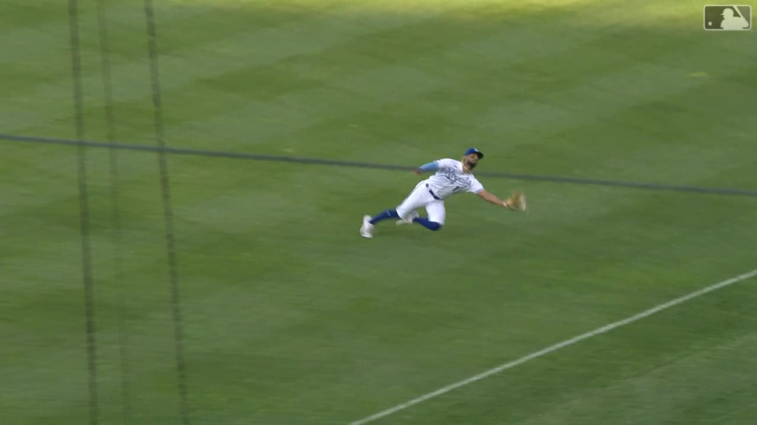MJ Melendez makes the sliding catch in right field | 05/08/2023 | MLB.com