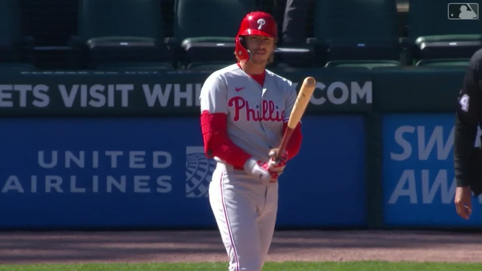 Bryson Stott extends his hitting streak to 17 games | 04/18/2023 ...