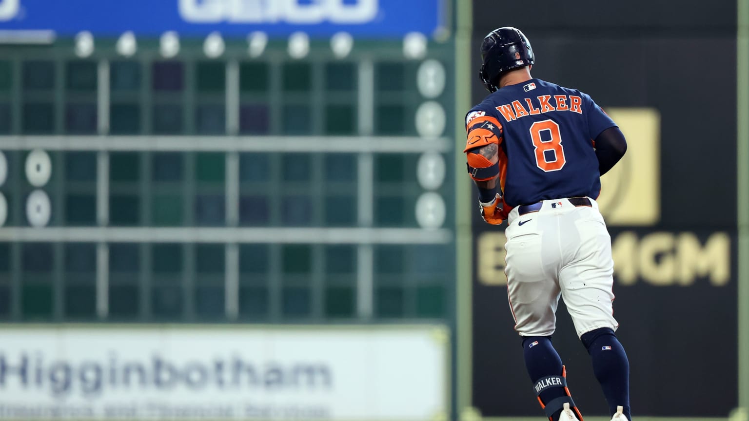 Data Viz: Christian Walker's monster home run | 04/26/2026 | MLB.com