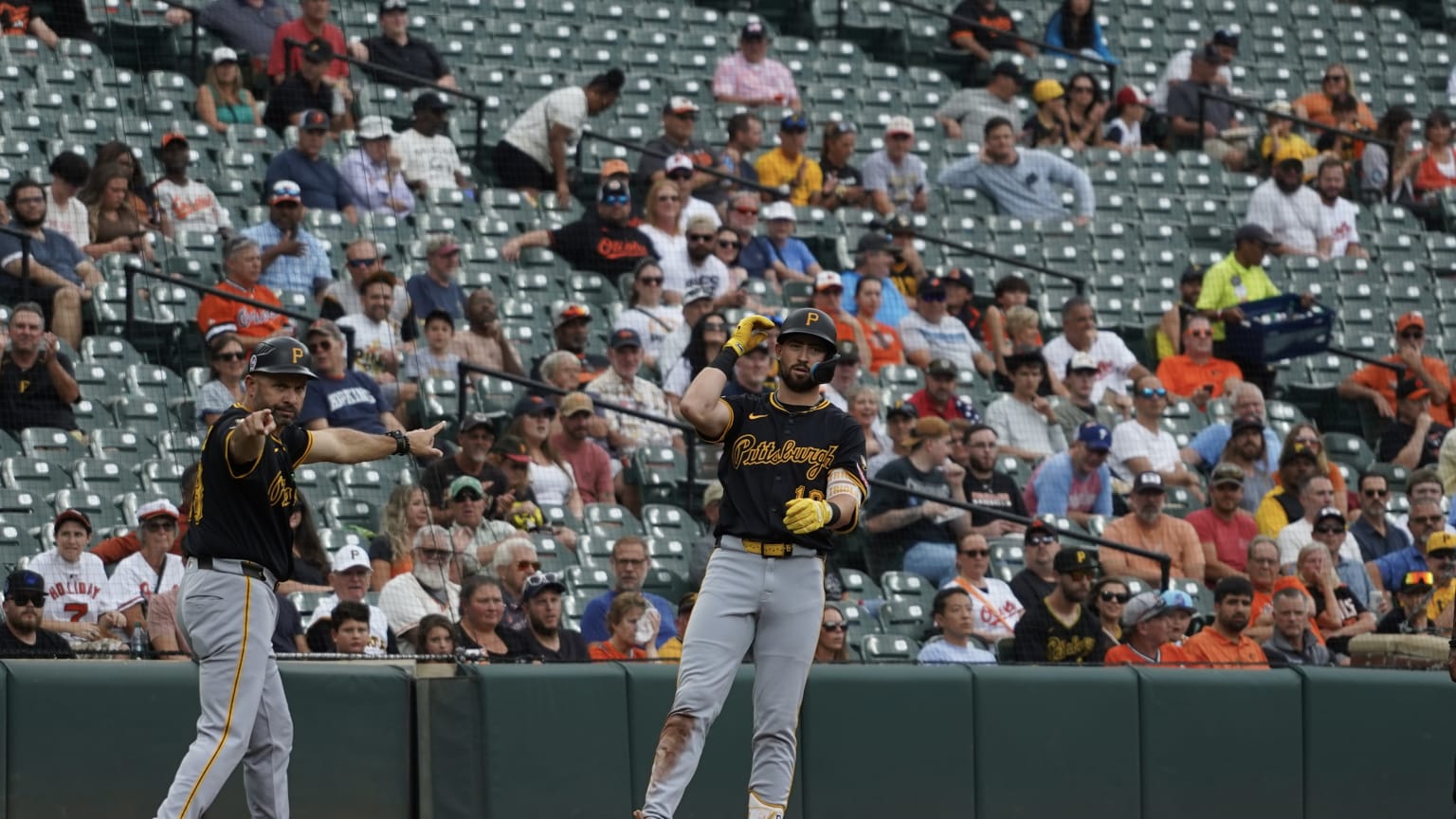 Jared Triolo's stand-up triple | 09/11/2025 | MLB.com