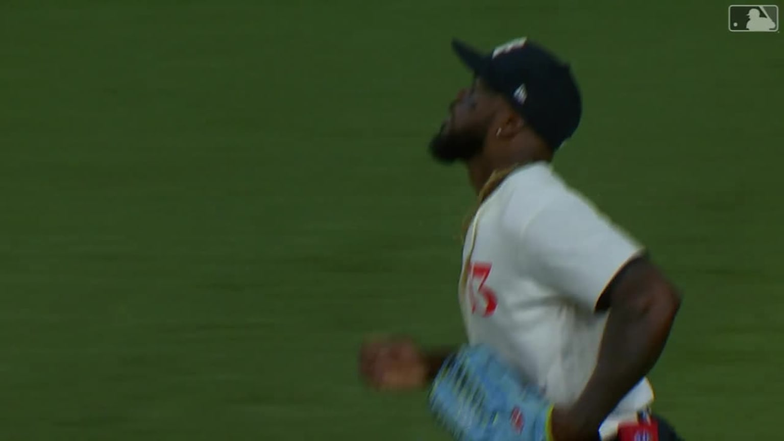 Josh Sborz gets Conner Capel swinging to seal win | 04/22/2023 | Texas ...