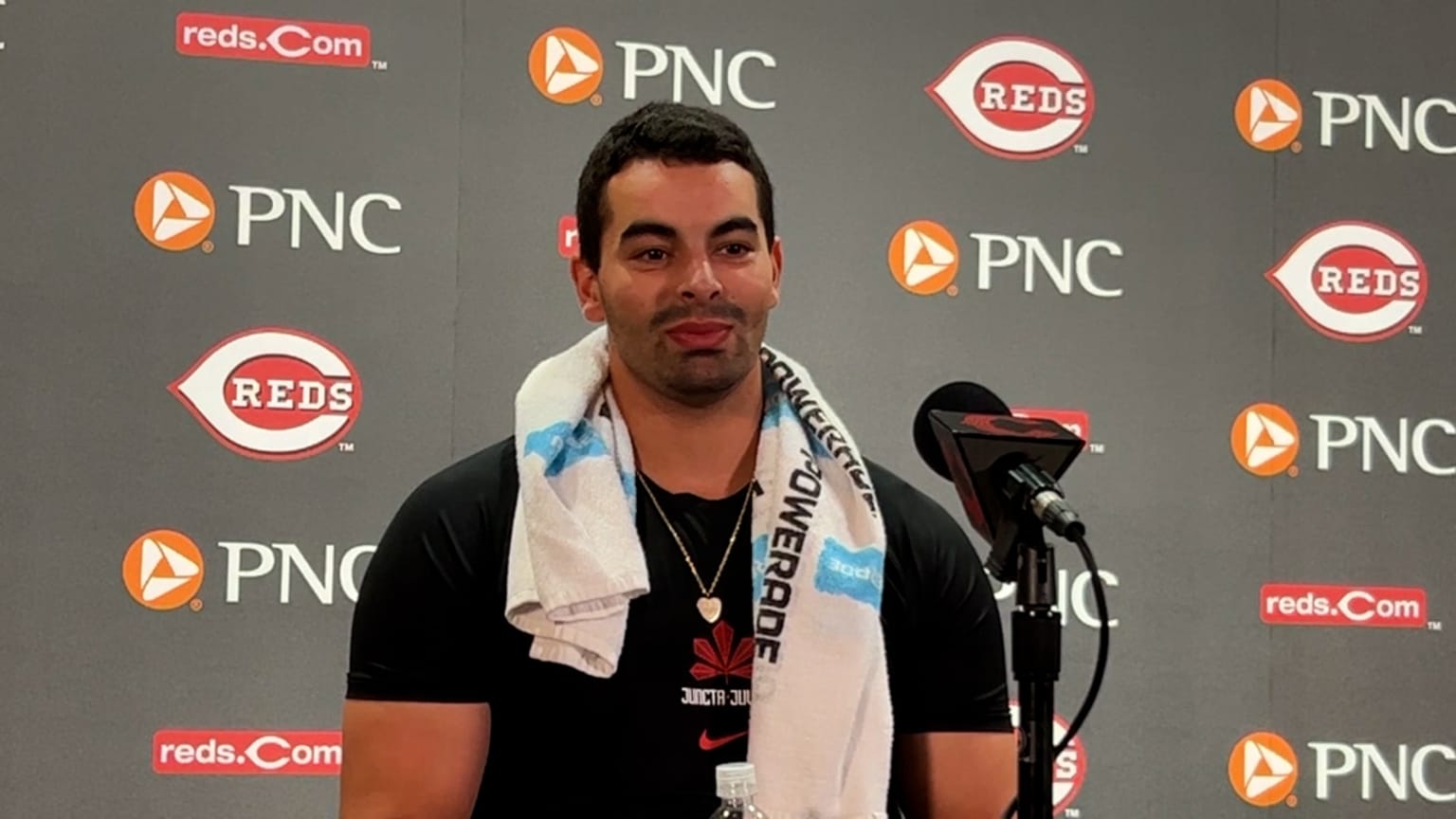 Christian Encarnacion-Strand on walk-off homer | 08/18/2023 ...