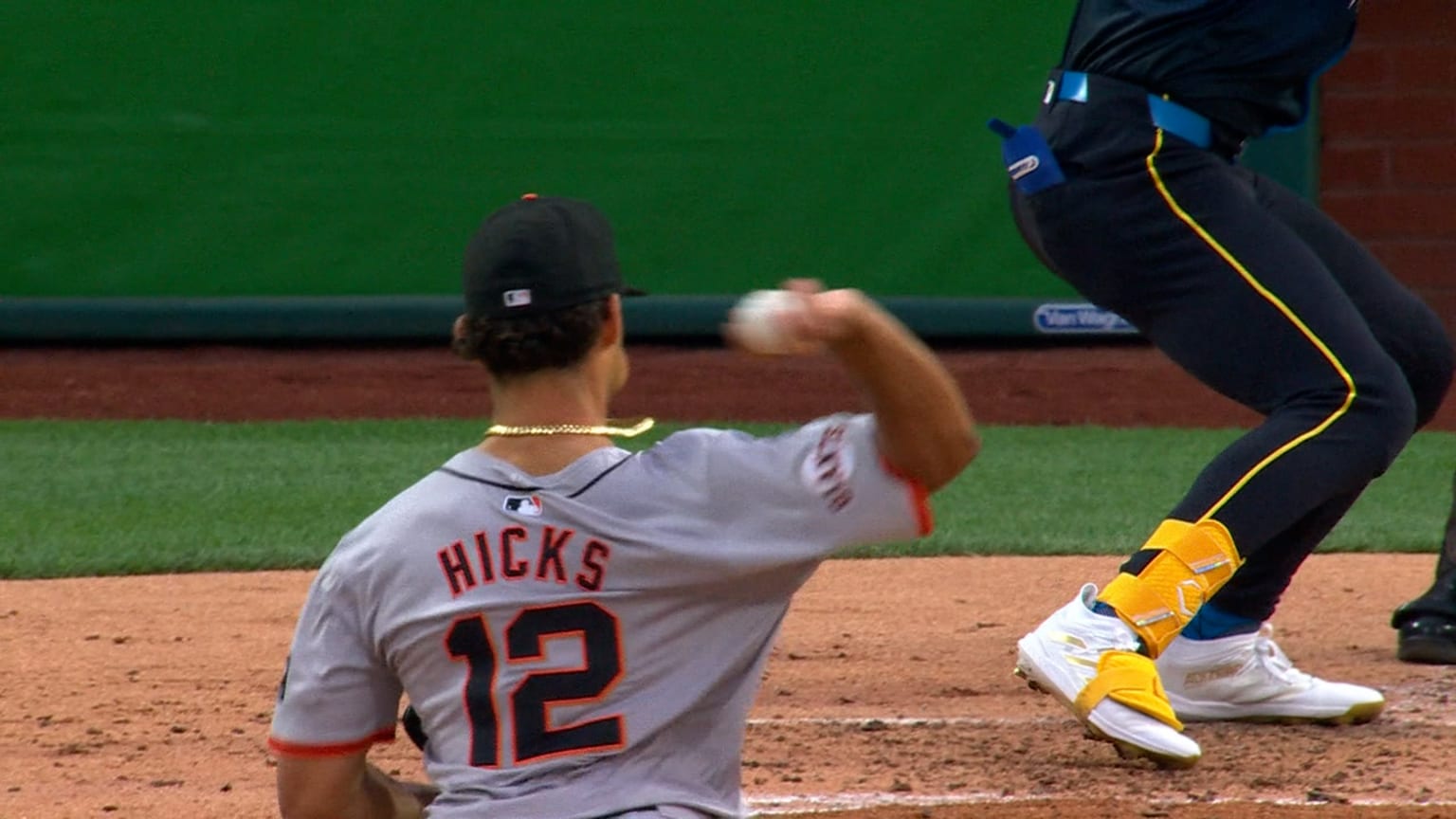 Jordan Hicks poncha a 3 Filis en 4 entradas | 03/05/2024 | Los Gigantes ...