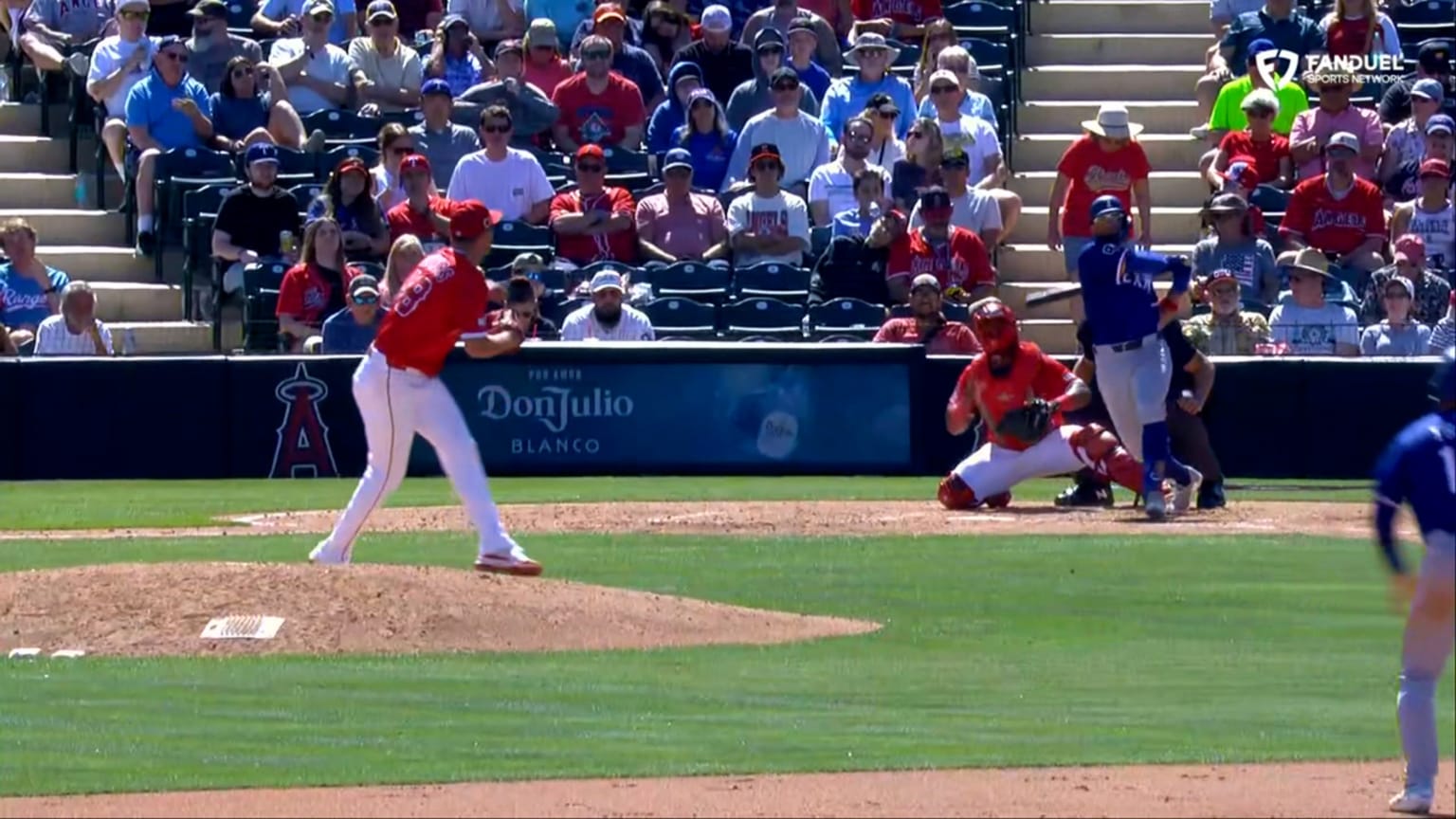 Kevin Pillar's go-ahead single | 03/21/2025 | Texas Rangers