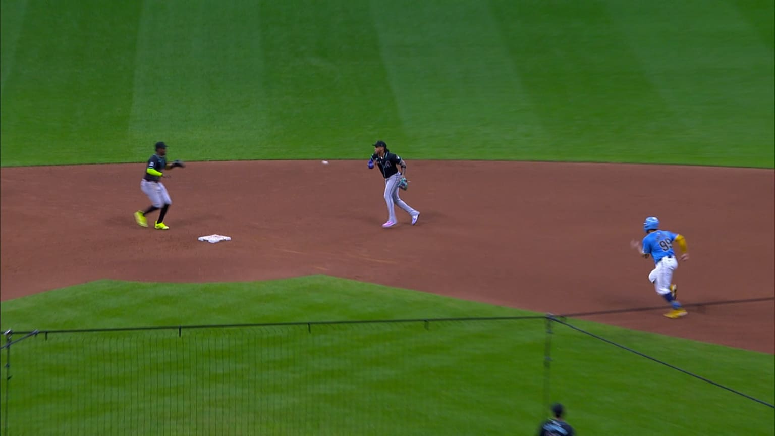Ryan Thompson induces double play, escapes jam | 09/22/2024 | Arizona ...