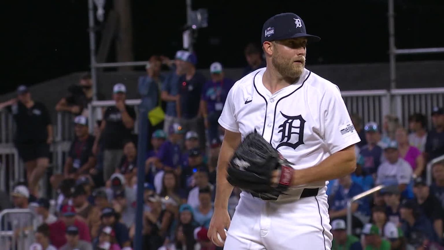 Will Vest strikes out the side in the 8th | 08/18/2024 | Detroit Tigers