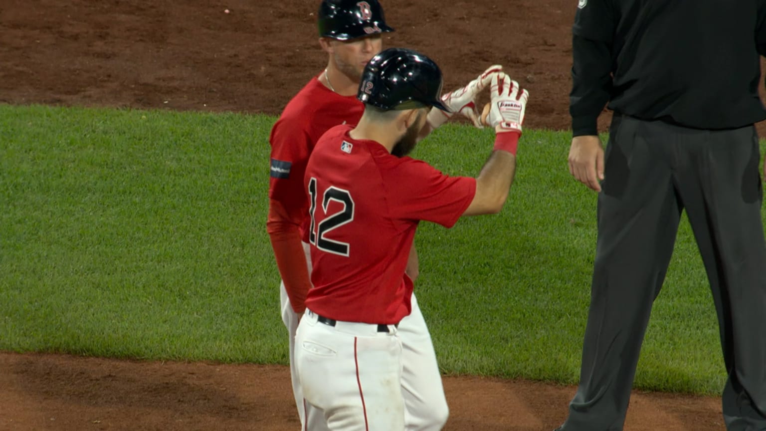 Connor Wong lines an RBI single to center field | 08/28/2023 | Boston ...