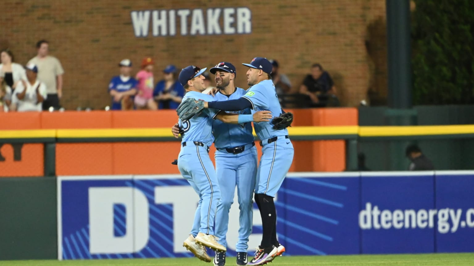Tim Mayza's running play secures Blue Jays' win | 05/23/2024 | Toronto ...