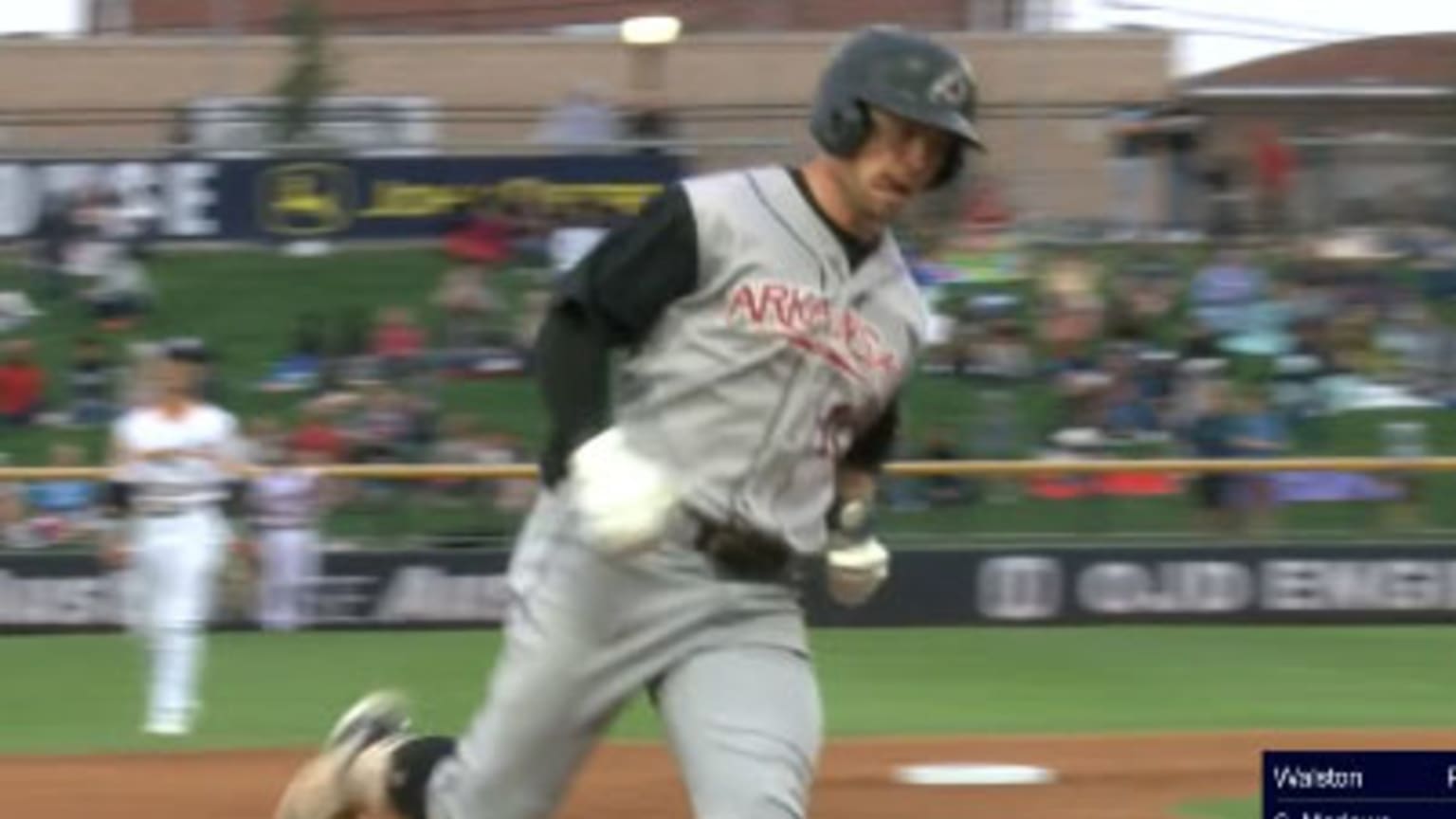 Cade Marlowe cranks pair of homers for Arkansas | 09/11/2022 | MLB.com