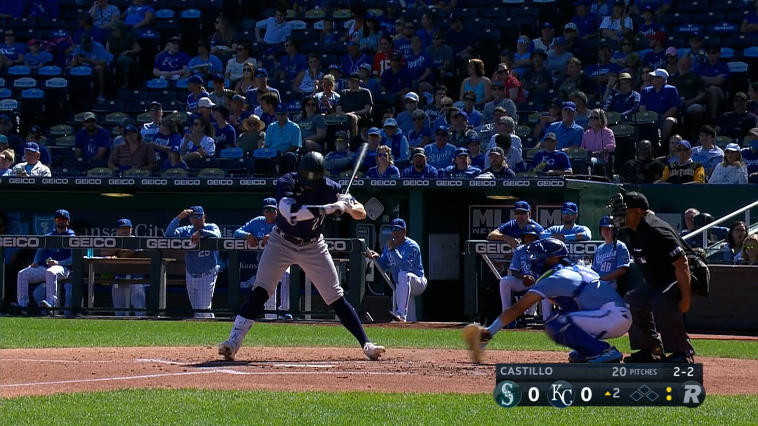 Mariners successfully challenge Winker hit-by-pitch | 09/25/2022 ...