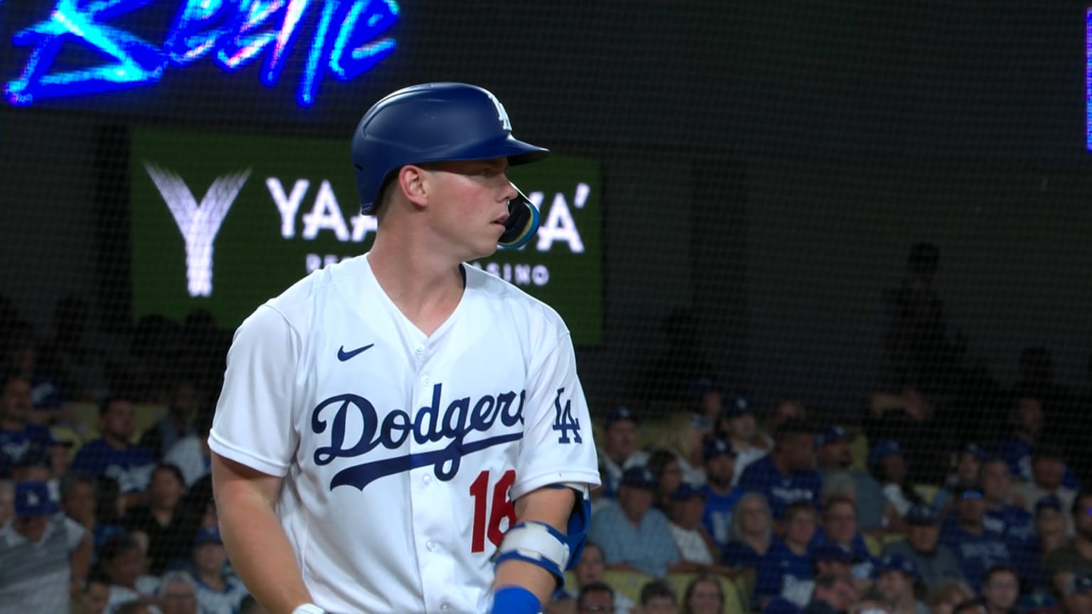 Will Smith skies a sacrifice fly to center field | 08/16/2023 | Los ...