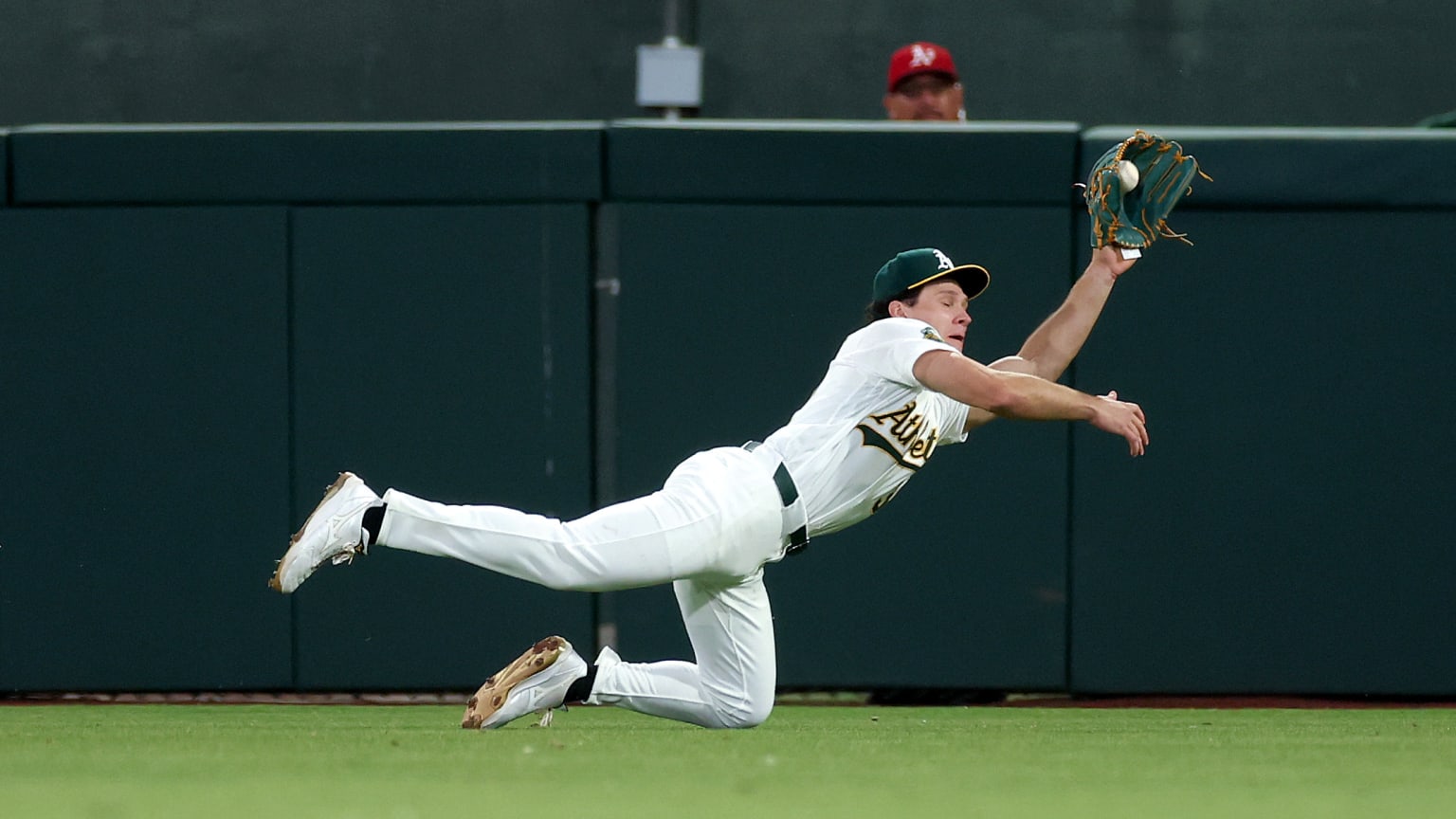 CATCH IT COLBY! Colby Thomas FLIES for the out! 🪽 | 04/29/2026 | MLB.com