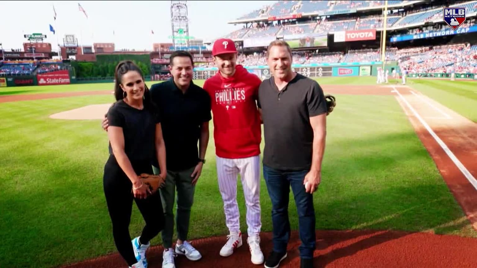 MLB Central's trio throws first pitch for episode 750 | 07/27/2023 ...