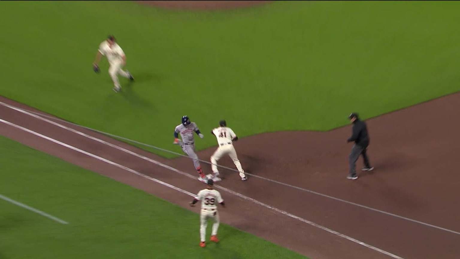 Trey Cabbage reaches first on a bunt after review | 06/10/2024 | San ...
