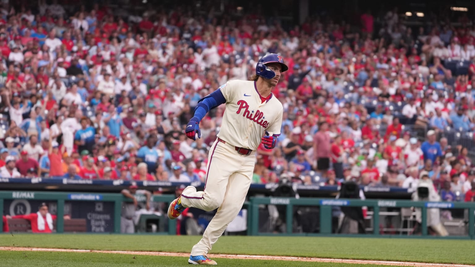 Bryson Stott, Brandon Marsh hit back-to-back homers | 08/18/2024 ...