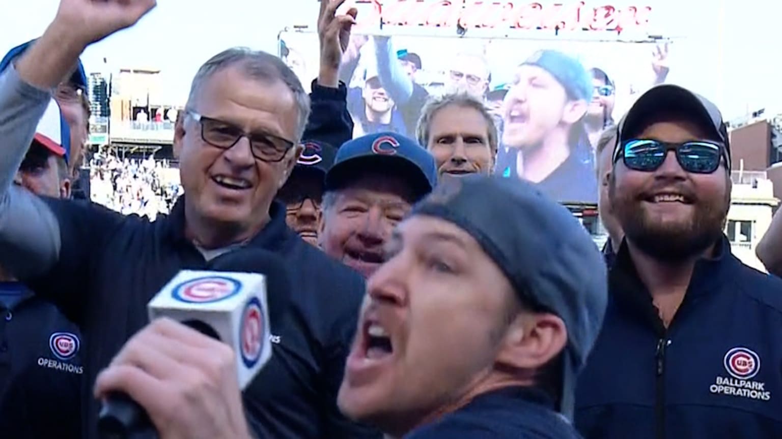 Cub's ground crew sing Take Me Out to the Ballgame | 10/02/2022 ...