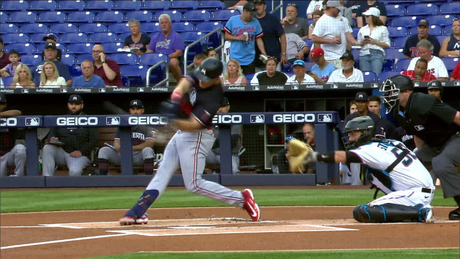 Max Kepler ignites scoring off solo homer in the 1st | 04/03/2023 ...