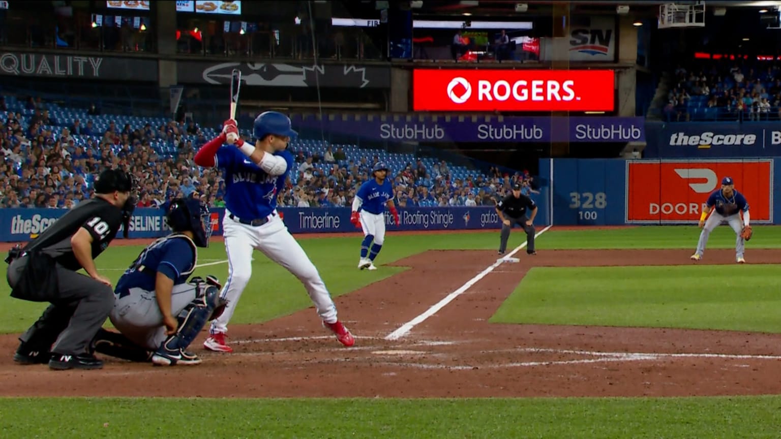 Merrifield rips one down into the left field corner | 09/13/2022 ...