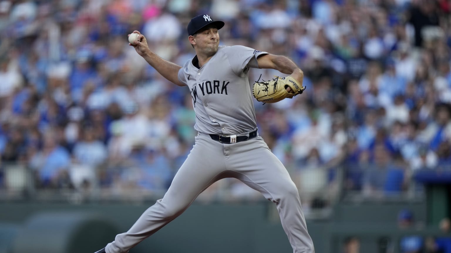 Poteet poncha a dos bateadores | 12/06/2024 | Los Cubs de Chicago