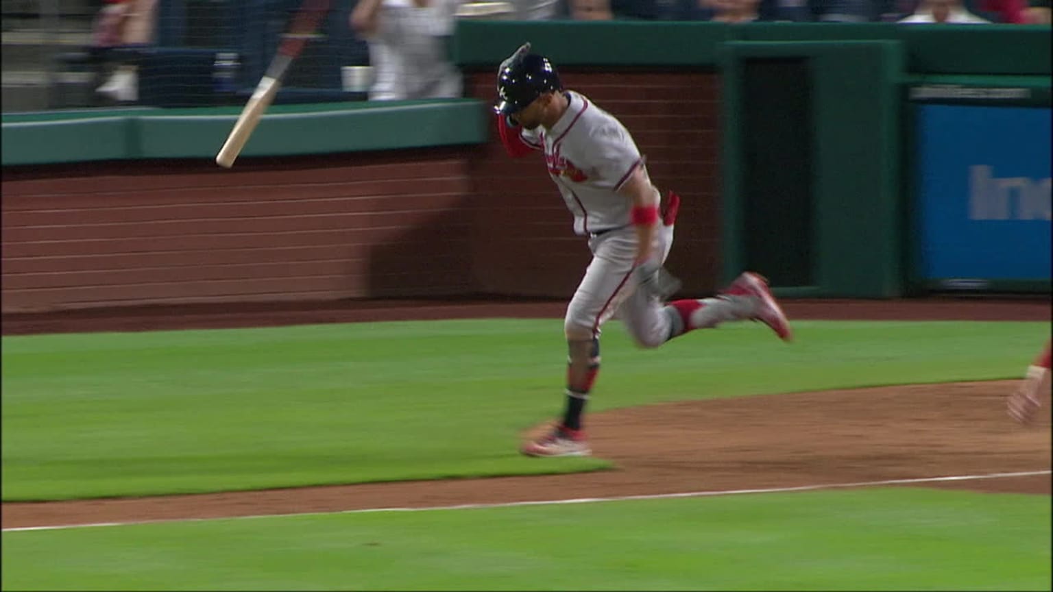 Eddie Rosario laces the go-ahead RBI single to right | 09/12/2023 ...