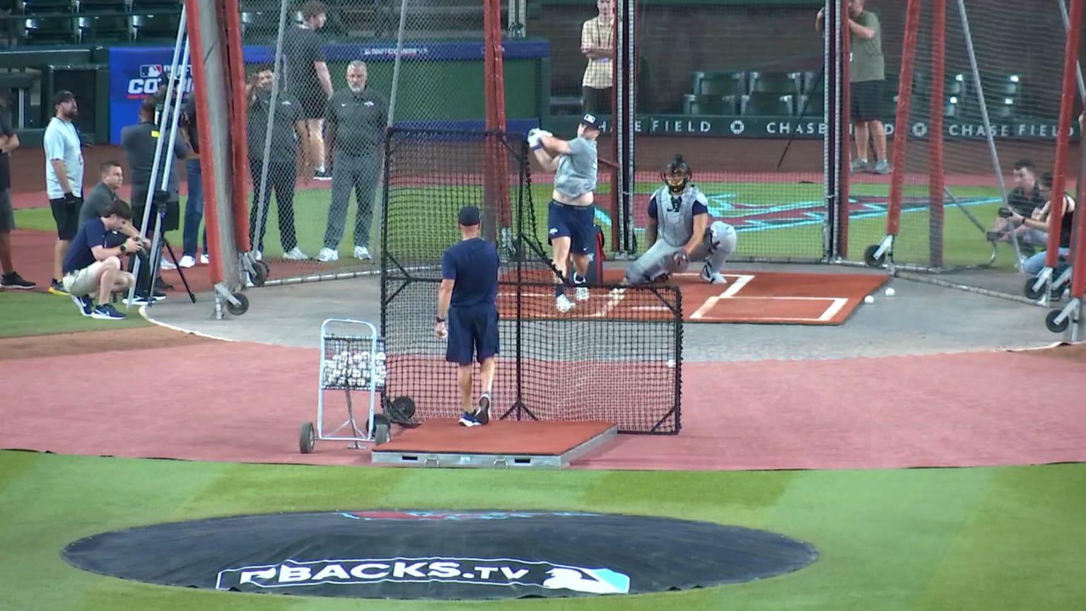Brandon Compton takes BP during MLB Draft Combine | 06/19/2025 | MLB.com