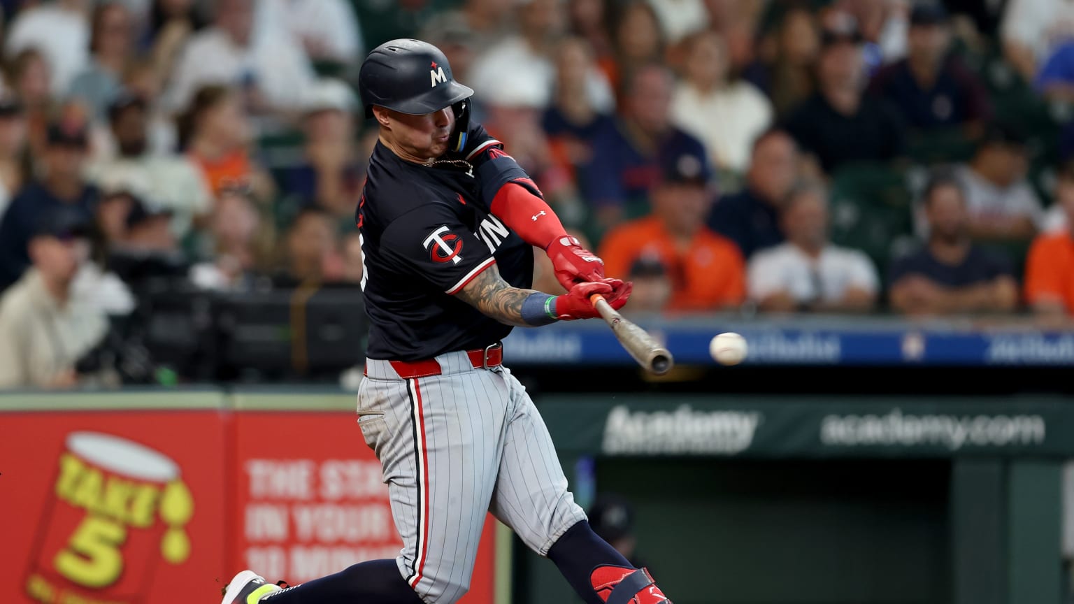 Jose Miranda's go-ahead RBI double | 06/02/2024 | MLB.com